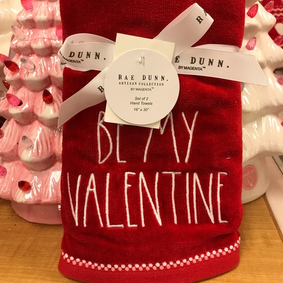 Rae Dunn | Bath | Rae Dunn Valentine Hand Towels | Poshmark